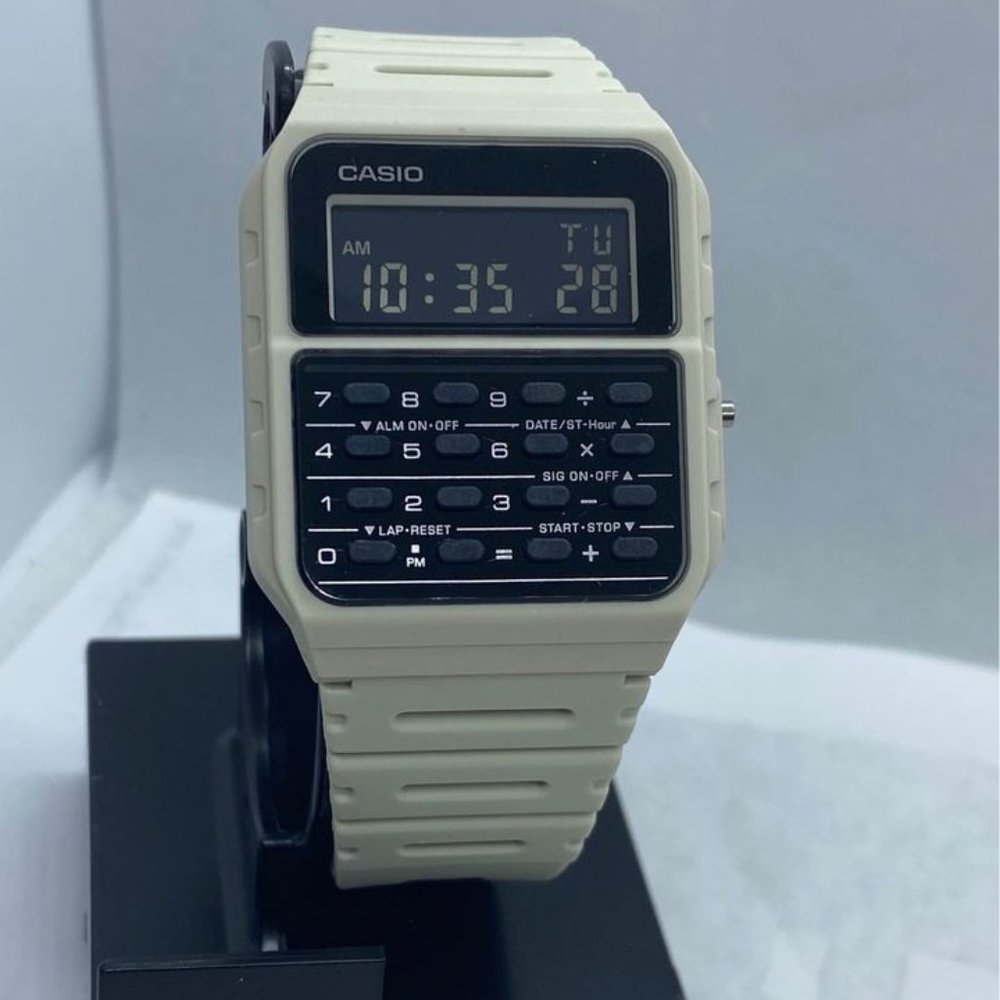 Casio Classic Look And Style Watch Calculator Brand N… - Gem